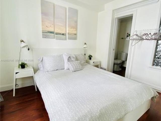335 Ocean Dr Apt 228, Miami Beach, FL 33139