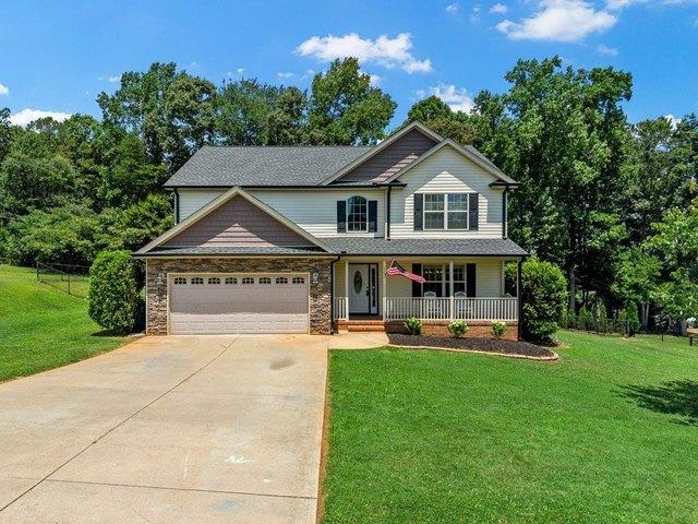 335 Laura Faye Ln, Lyman, SC 29365