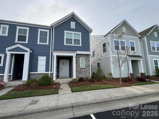 335 Ladybird Lane