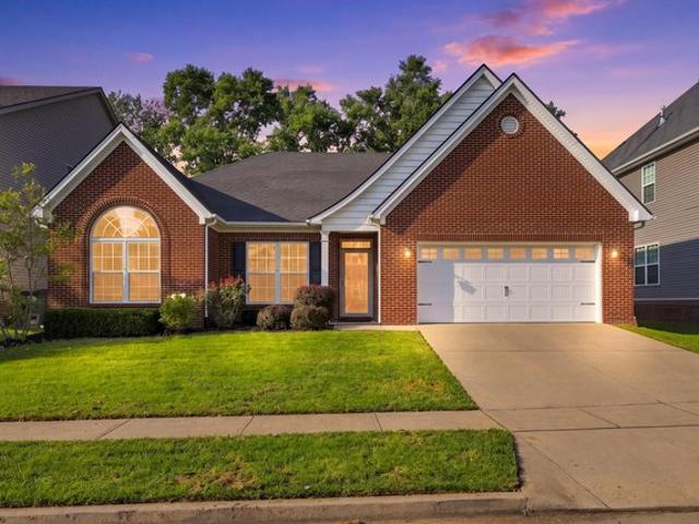 335 Manitoba Ln, Lexington, KY 40515