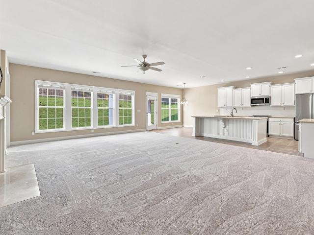 335 Manitoba Lane