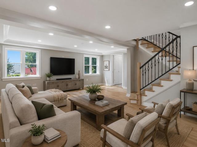 335 Maple Road