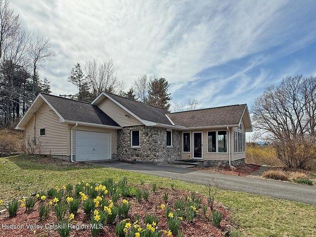 335 Miller Rd # 1, Hudson, NY 12534