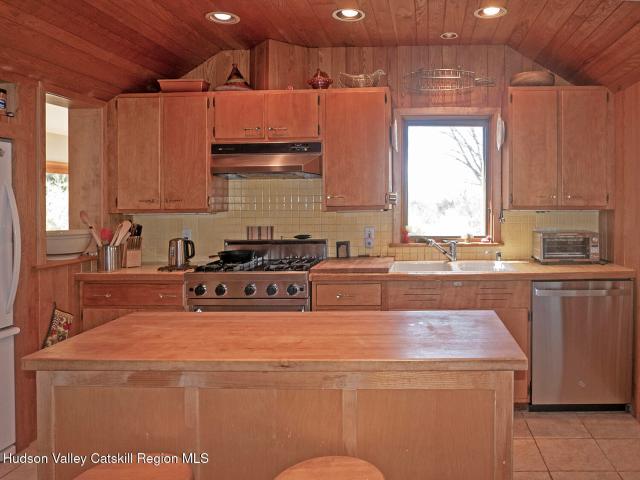 335 Miller Road 1