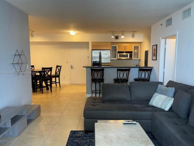 335 S Biscayne Blvd #2508 Miami, FL 33131