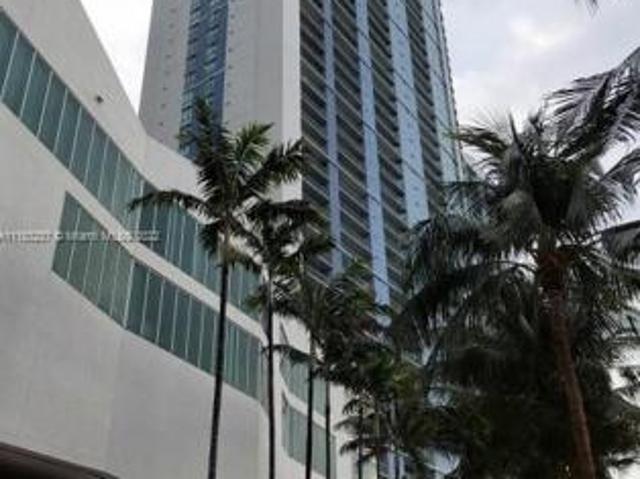 335 S Biscayne Blvd #2207 Miami, FL 33131