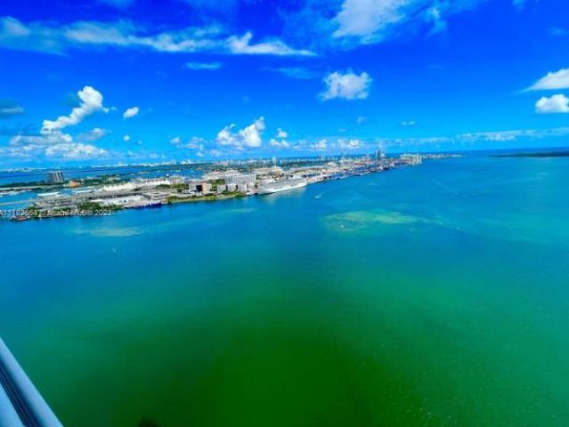 335 S Biscayne Blvd #3912 Miami, FL 33131