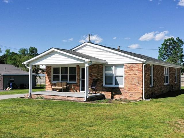 335 S Fowler St, Clinton, TN 37716