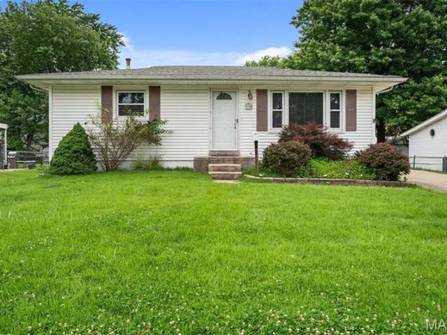 335 S Saint Charles St, Florissant, MO 63031