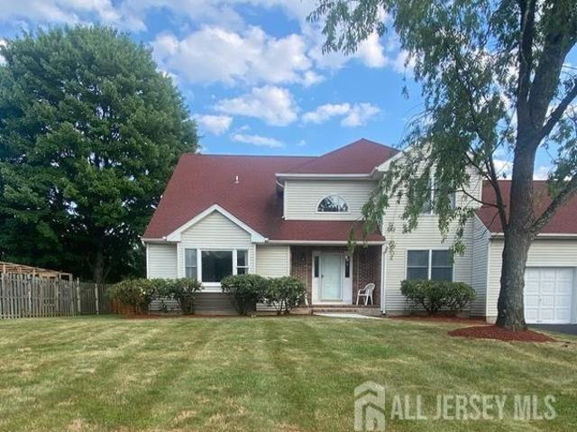 335 Saint Marks Ave, Piscataway, NJ 08854