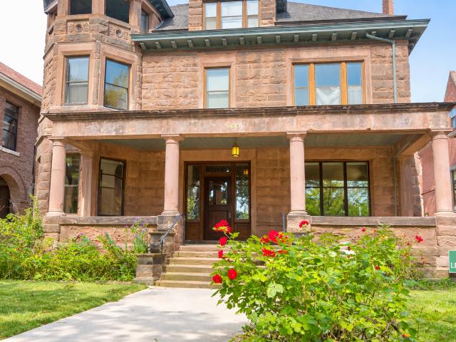335 Summit Ave 1 Bedroom Apartment for Rent at 335 Summit Ave, St. Paul, MN 55102 Summit University