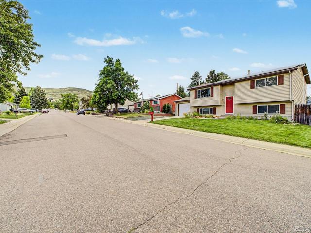 335 Pike Street