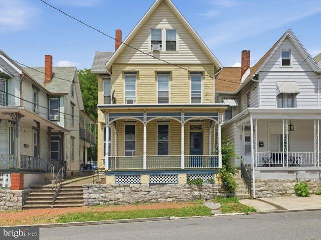 335 Pine St, Steelton, PA 17113