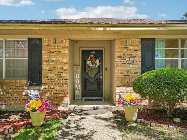 335 Robin Hill Lane