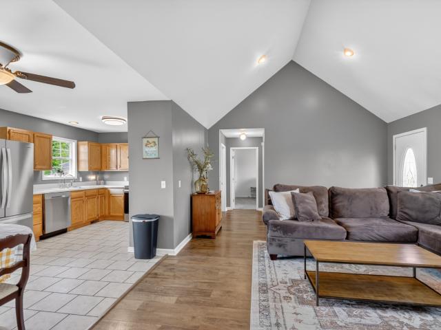 335 Williams Rd