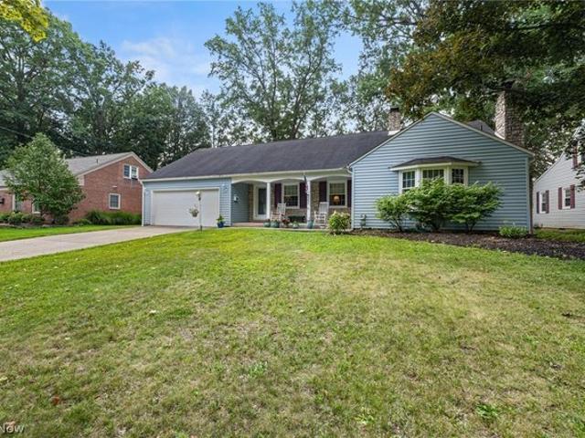 335 Vassar Ave, Elyria, OH 44035