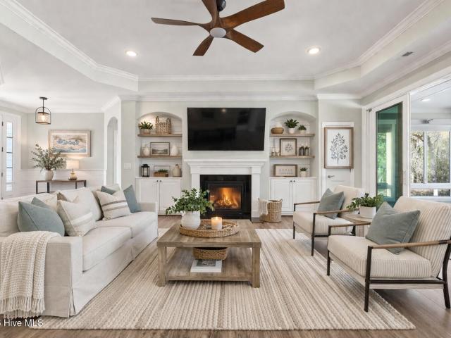 3364 Stone Crab Court SW
