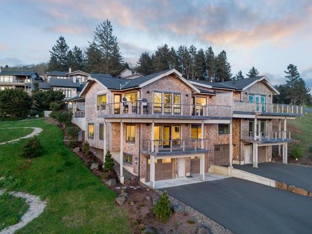33650 Brooten Mountain Rd, Pacific City, OR 97135