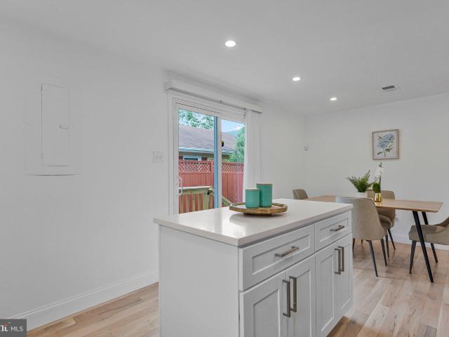 3365 Arundel on the Bay Rd, Annapolis, MD 21403 | MLS #MDAA2146
