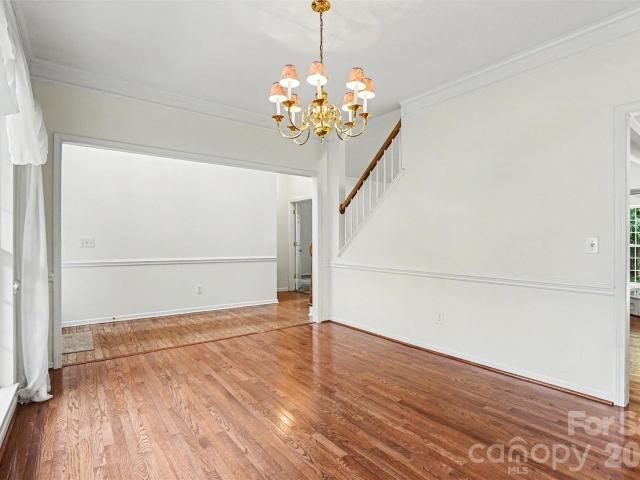 3365 Garrett Drive SW