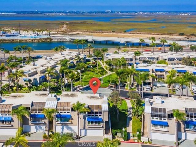 3365 Tempe Dr, Huntington Beach, CA 92649