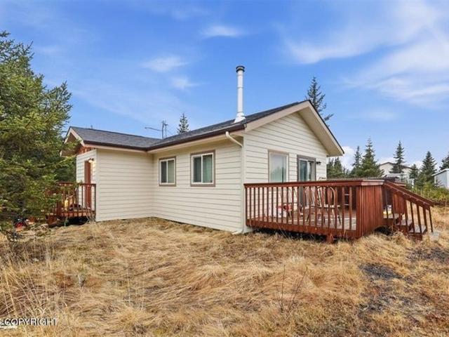 33665 Birch St, Anchor Point, AK 99556