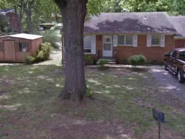 33686196 2231 West St