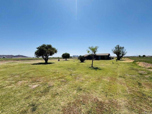 33690 E County 8 St, Wellton, AZ 85356