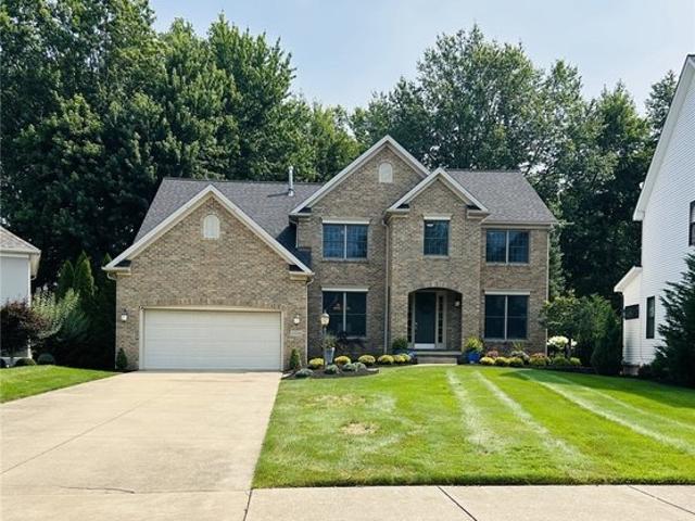 33606 Saint Francis Dr, Avon, OH 44011
