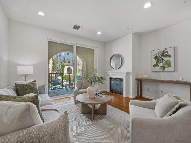 3360 Maguire Way 140