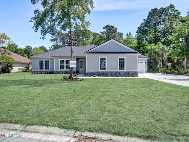 3360 Olympic Dr, Green Cove Springs, FL 32043
