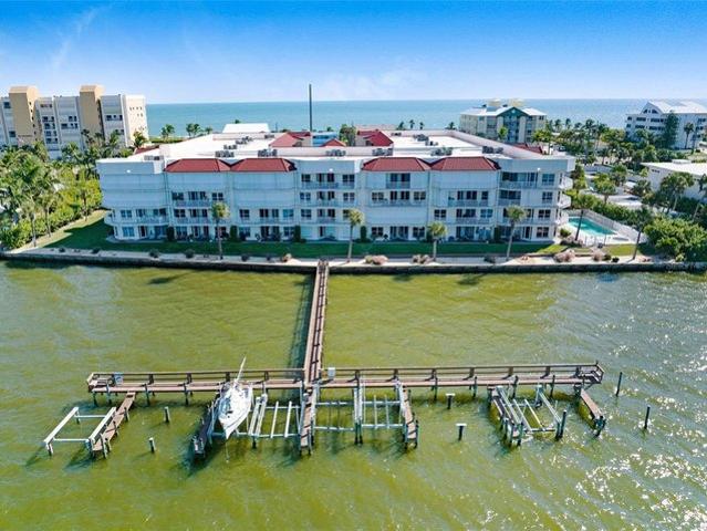 3360 S Atlantic Ave Apt 304, Cocoa Beach, FL 32931