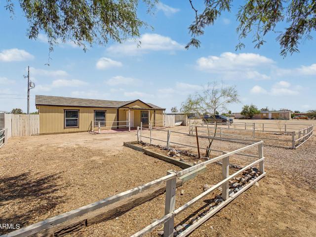 3360 w madera drive