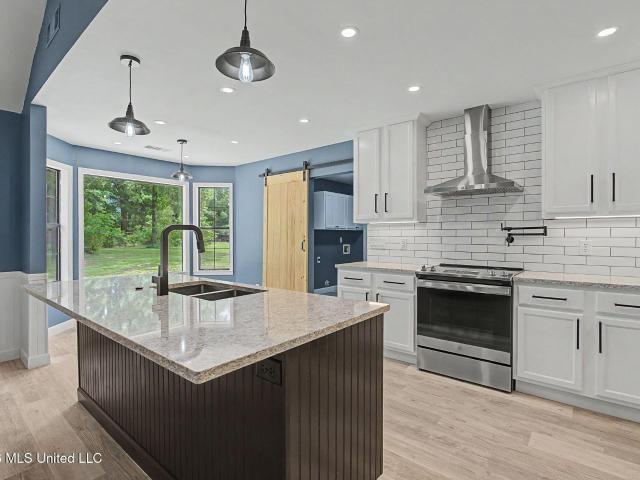 3360 Windermere Drive