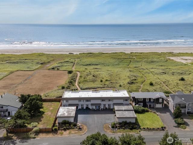 33613 G St, Unit 3, Ocean Park, WA 98640 | MLS #2425 | Compass