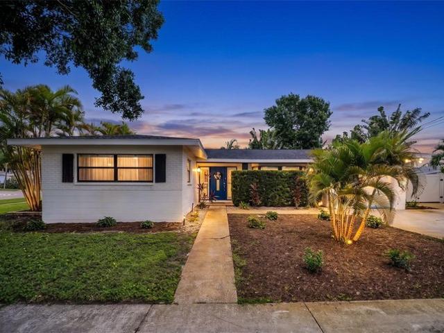 3361 59th St N, Saint Petersburg, FL 33710