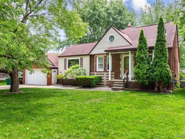 33627 Bock St, Garden City, MI 48135