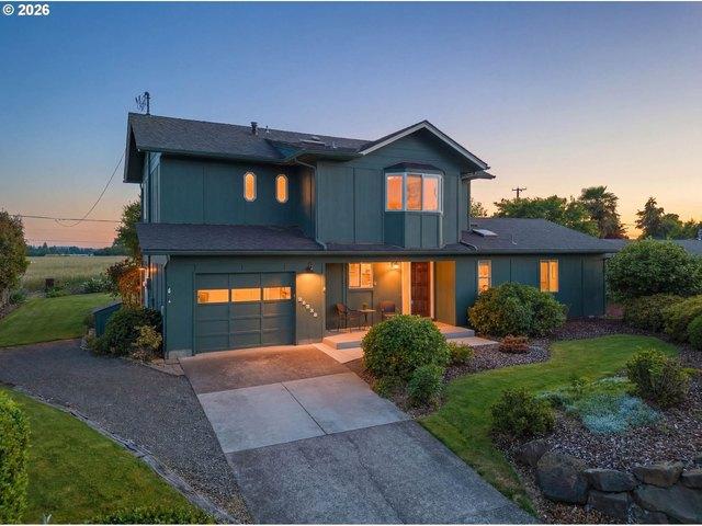 33626 Paiute Ln, Eugene, OR 97408