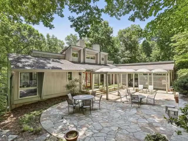 3363 Ridgewood Rd NW, Atlanta, GA 30327 MLS 10309452