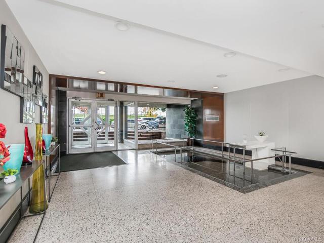 3363 Sedgwick Avenue, Unit 2D