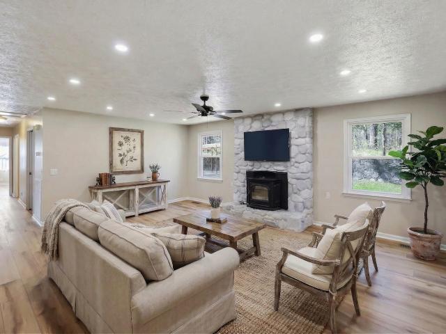 3363 Tyree Springs Rd