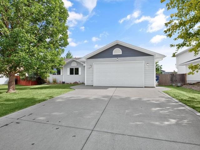 336 34th Ave NE, Great Falls, MT 59404