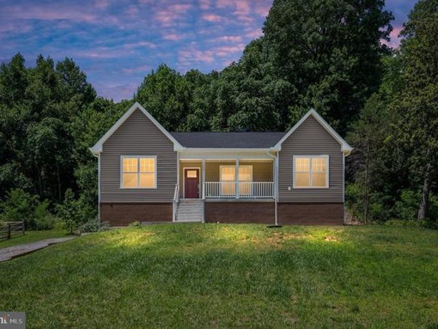 336 American Dr, Montross, VA 22520