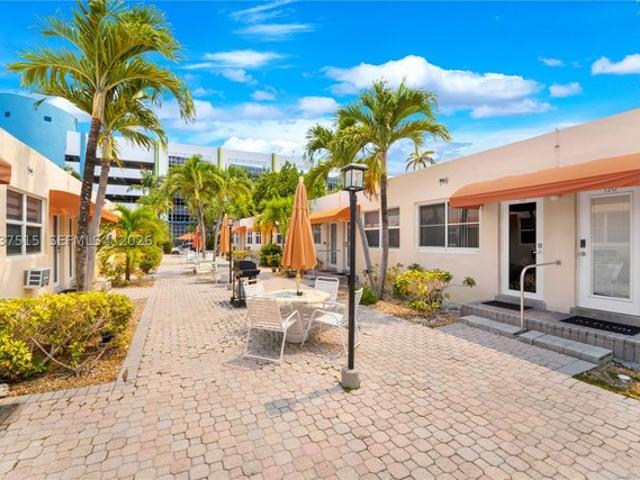 336 Arthur St Unit 118, Hollywood, FL 33019