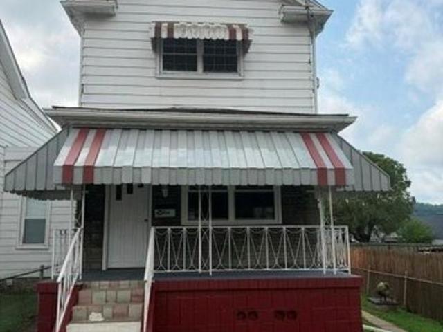 336 Green St, Belle Vernon, PA 15012