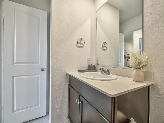 336 Dry Canyon Way