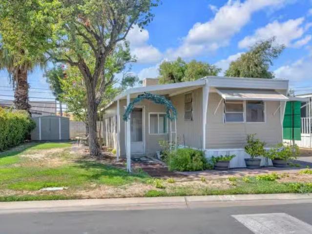 336 E ALLUVIAL AVE SPC 66, FRESNO, CA 93720