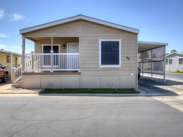336 E Alluvial Ave Spc 98, Fresno, CA 93720