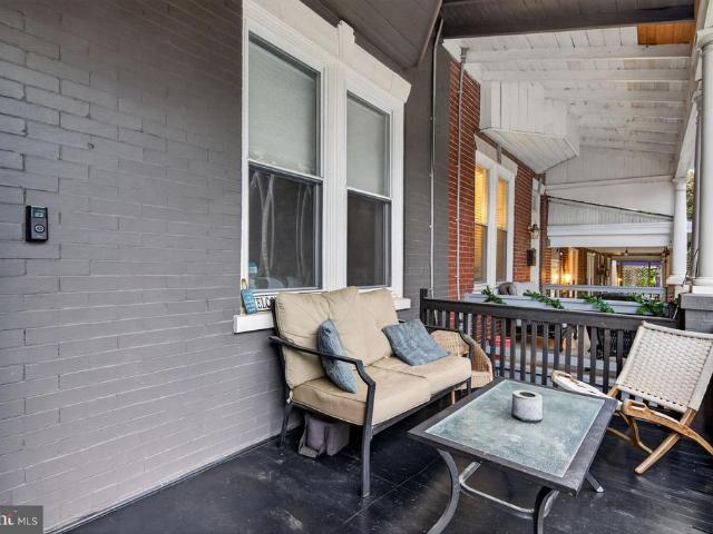 336 E Clay Street
