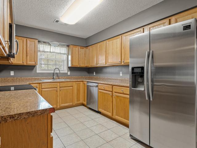336 E State Highway 18